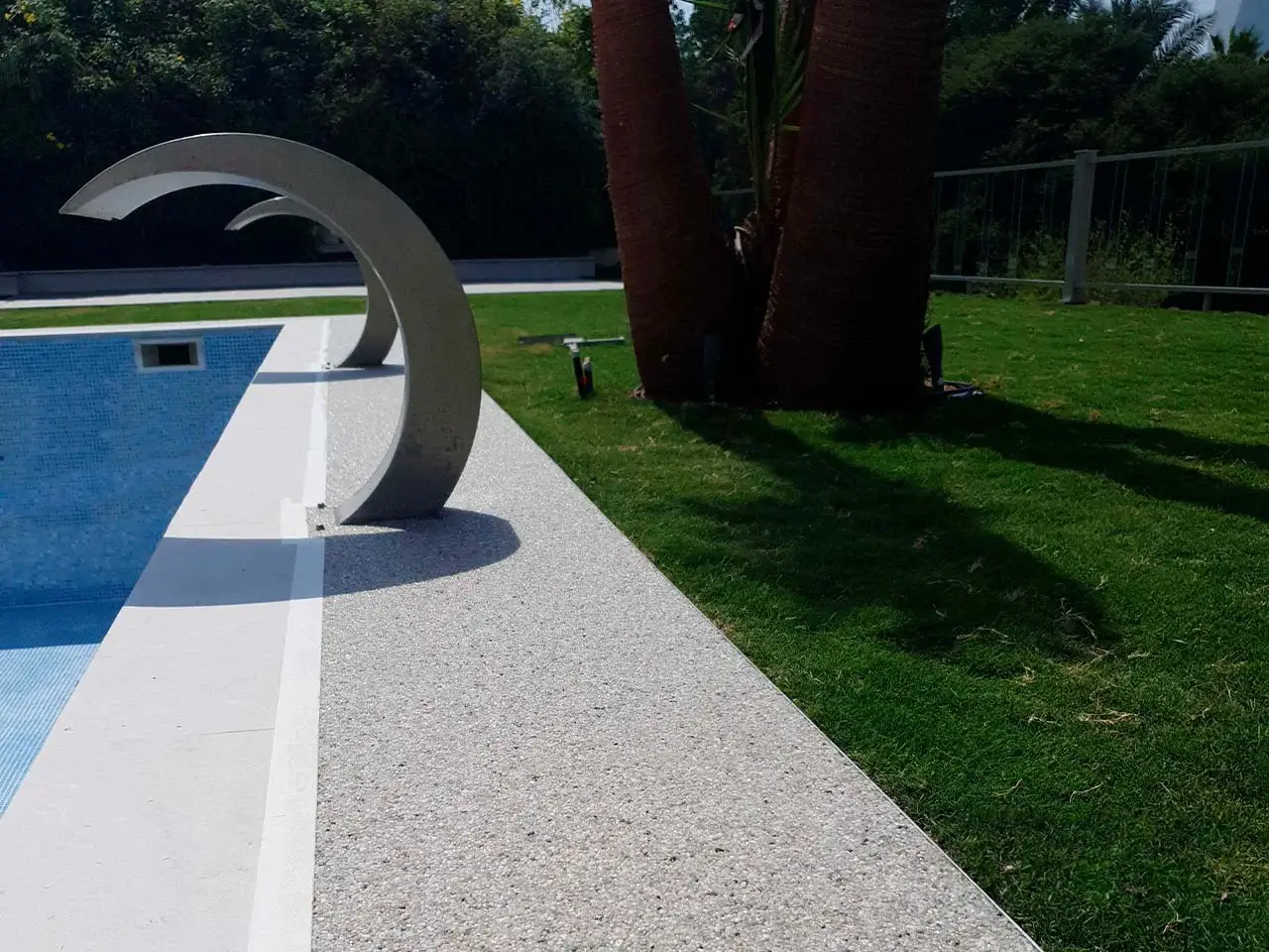 Porous paving is a fantastic choice around a swimming pool – here’s why ...